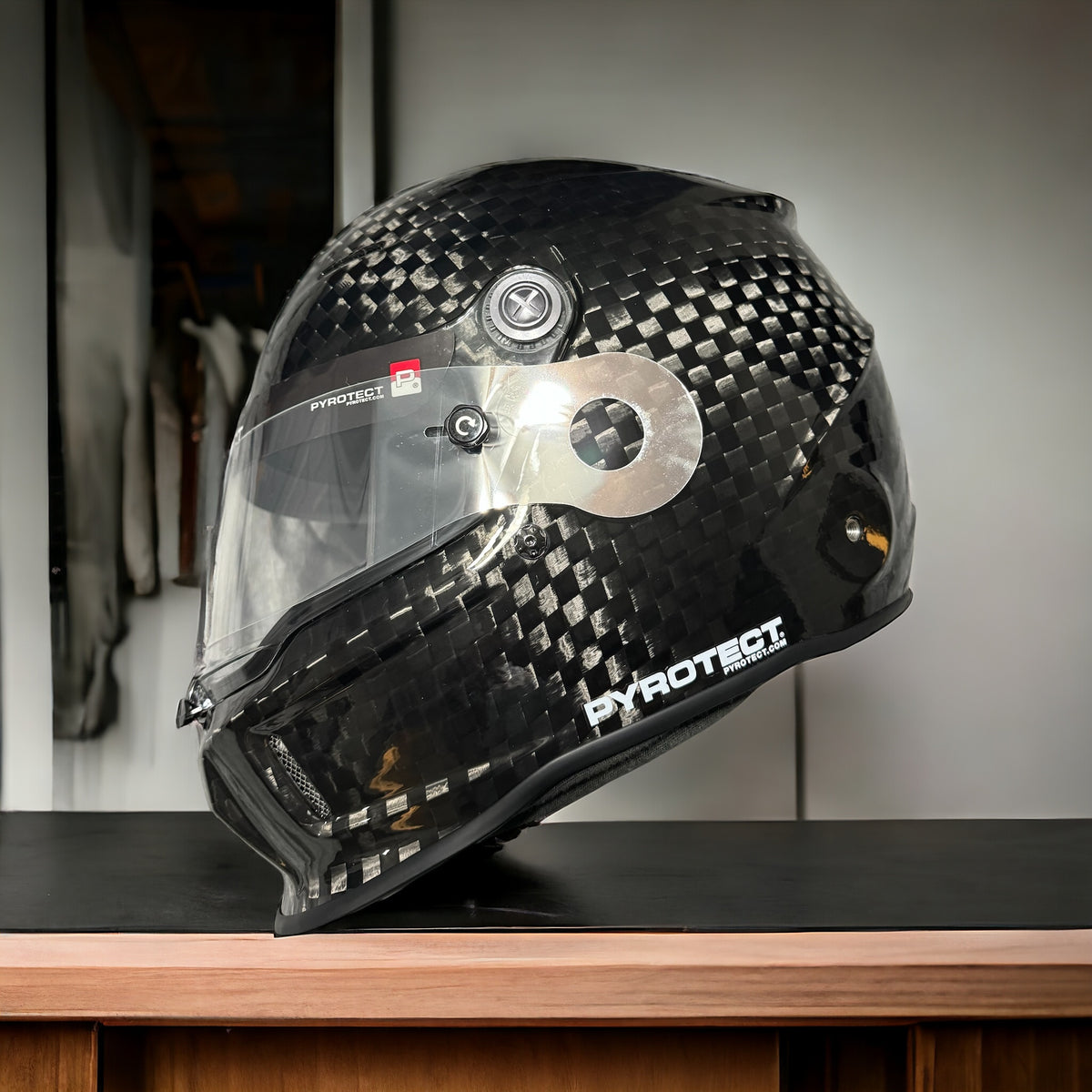 Pyrotect Pro Air Flow Carbon Fiber Full Face Helmet - Duckbill – Racers ...